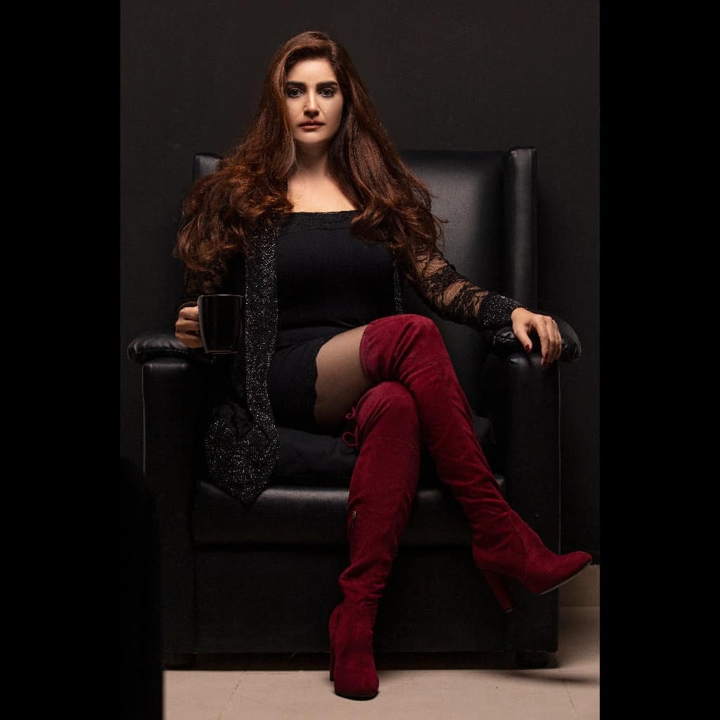 Aliya Ali recent bold pictures spark immense criticism