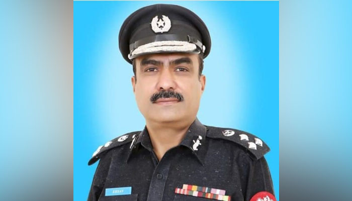 FIA ADG Dr Ehsan Sadiq transferred to IB - BOL News