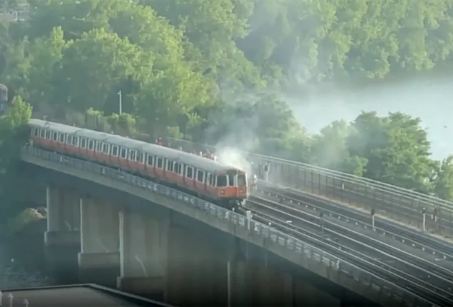 Somerville station: An MBTA Orange Line train catches fire