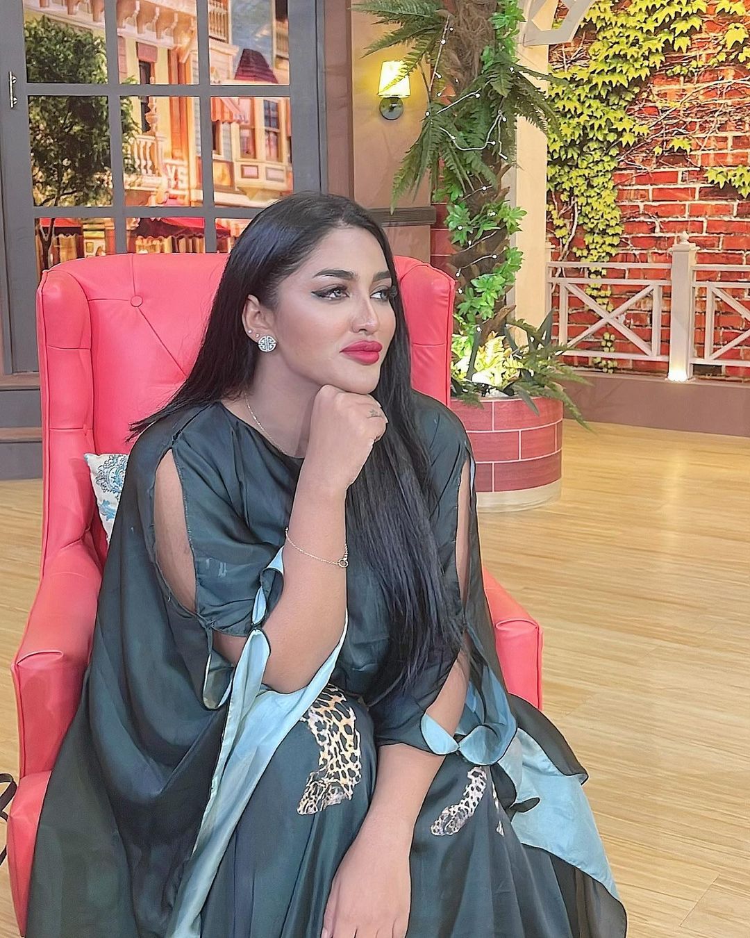 Mathira new gorgeous pictures set internet on fire