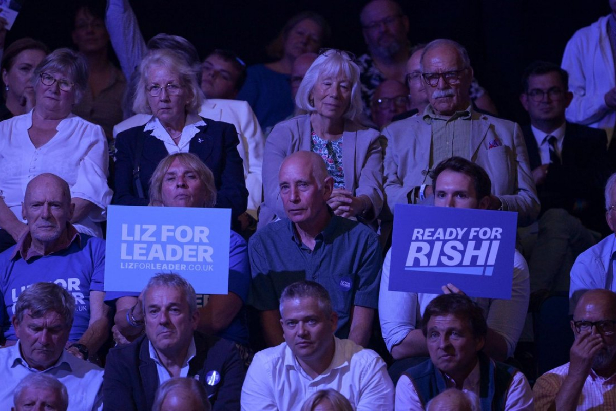 Ballot papers for Conservative leadership election delayed