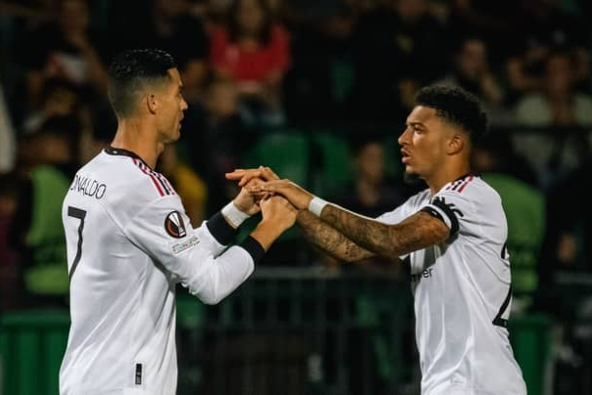 Manchester United picked first points with a 2-0 win over Sheriff in Moldova