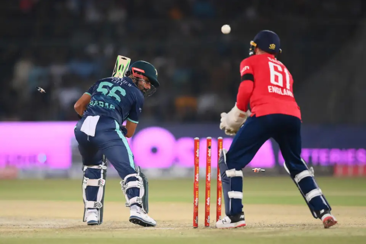 How many fans attended Pakistan vs. England matches in Karachi?