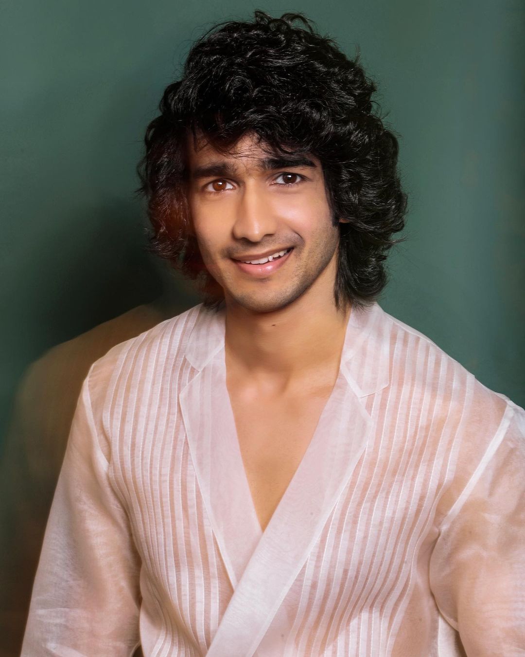 Shantanu Maheshwari all set to steal the show with his cute looks