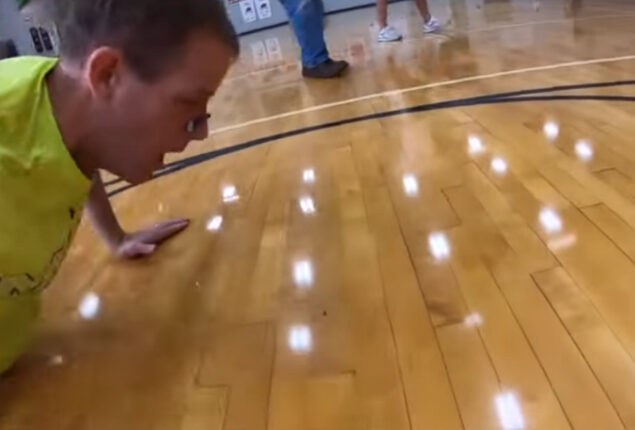 David Rush blows peas for 250th Guinness World Record