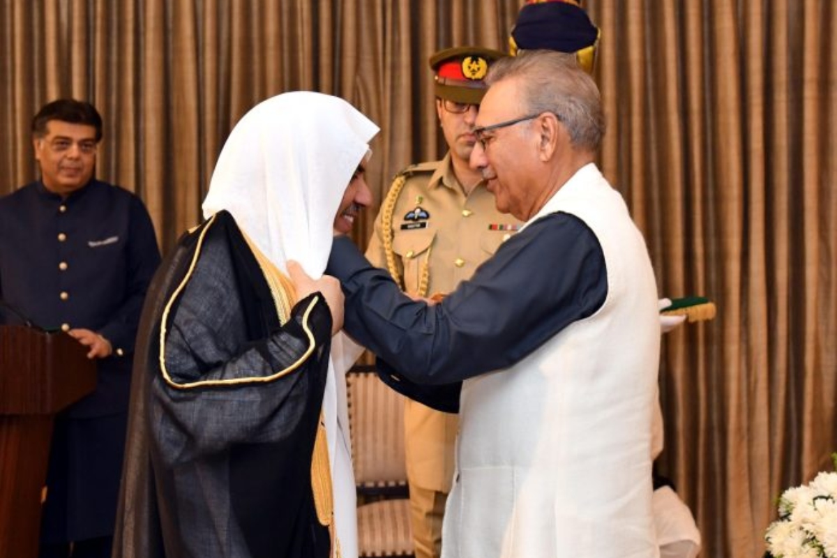 President confers Hilal-e-Pakistan upon Muslim World League chief