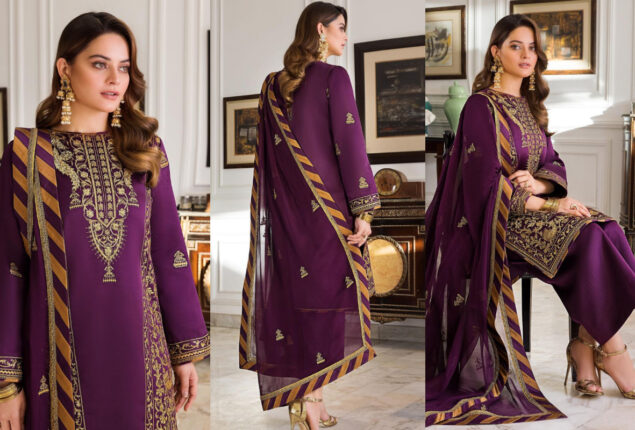 Minal Khan delights fans with stunning pictures