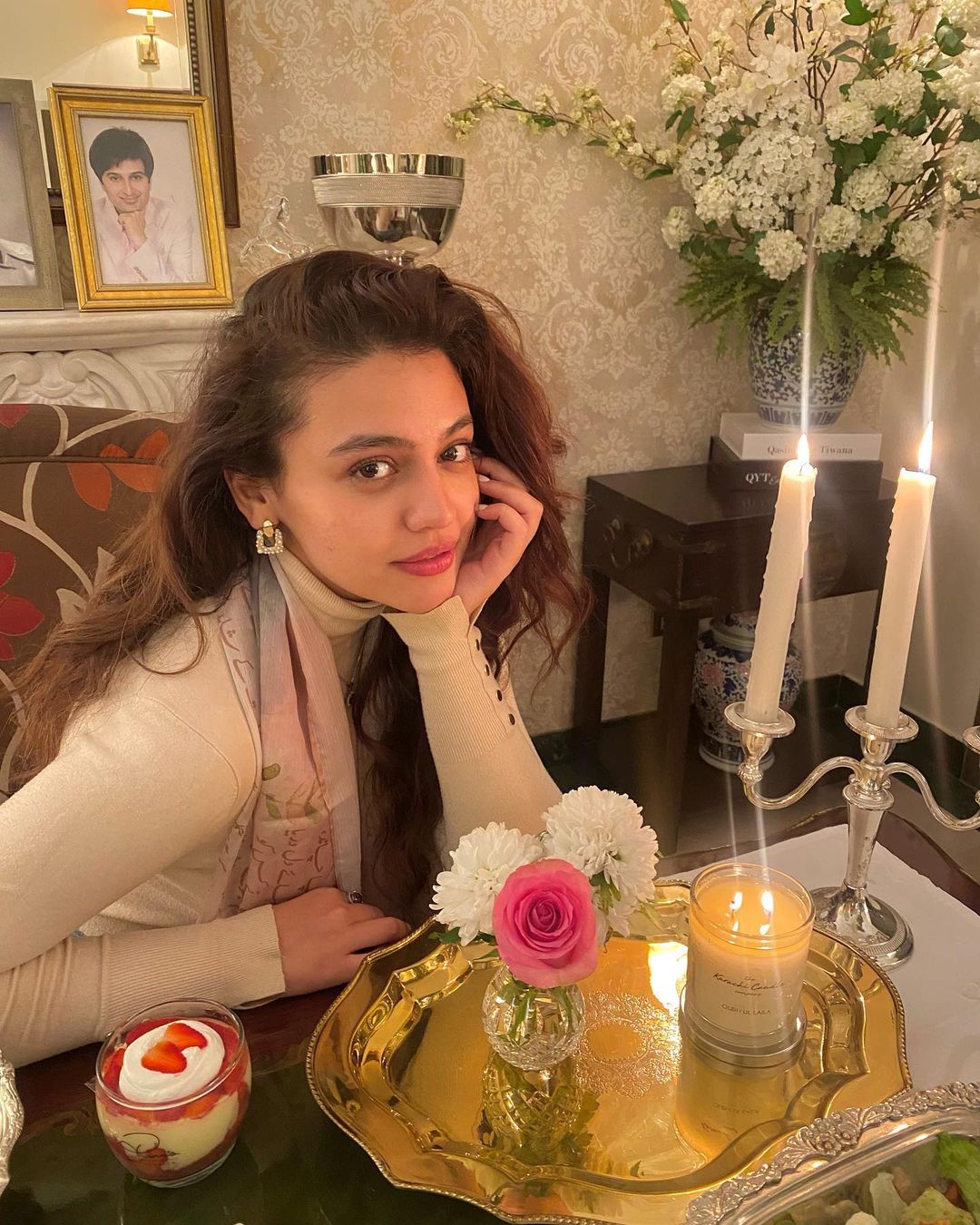 Zara Noor Abbas looks stunning in latest pictures