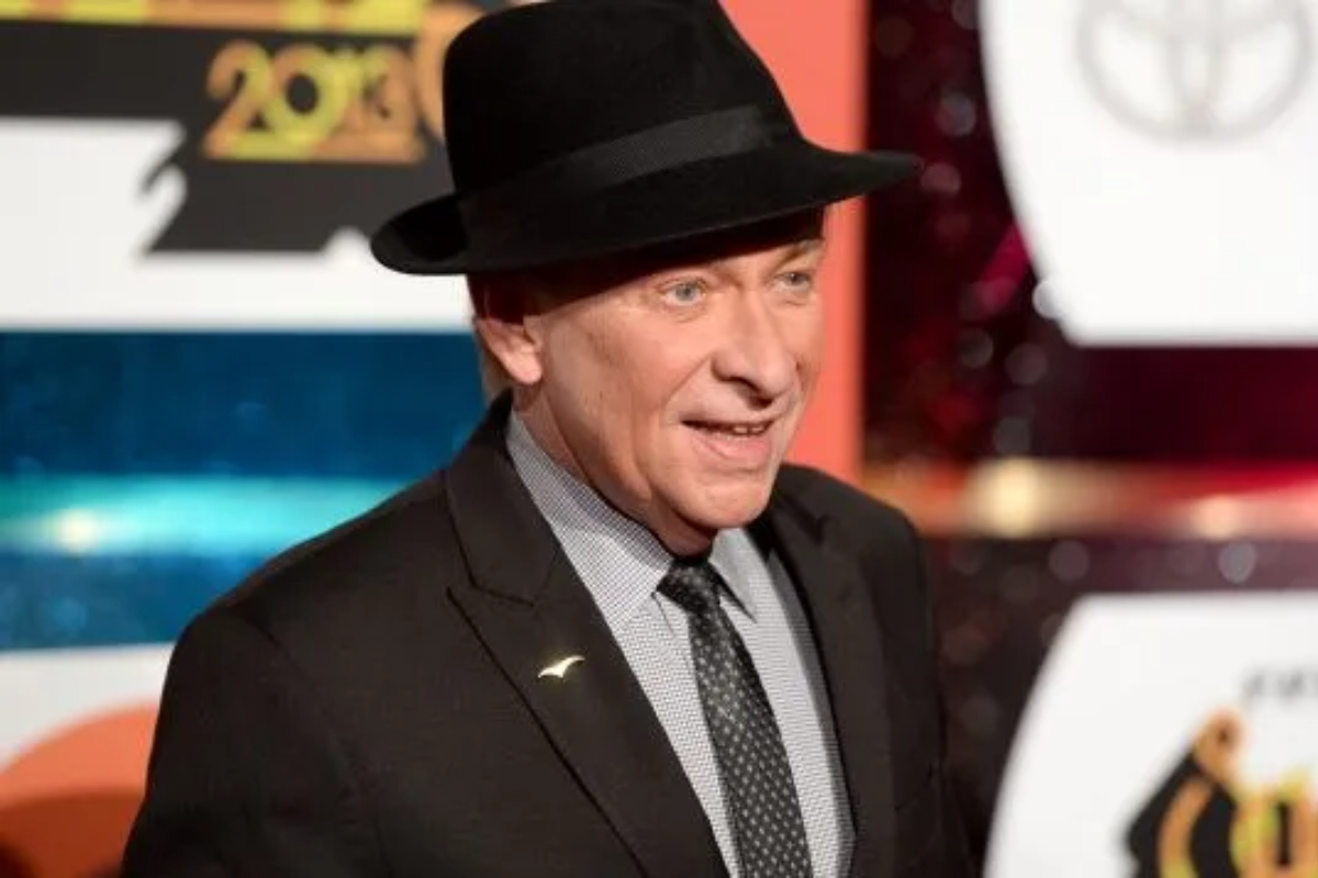 Singer & songwriter Bobby Caldwell dies at 71