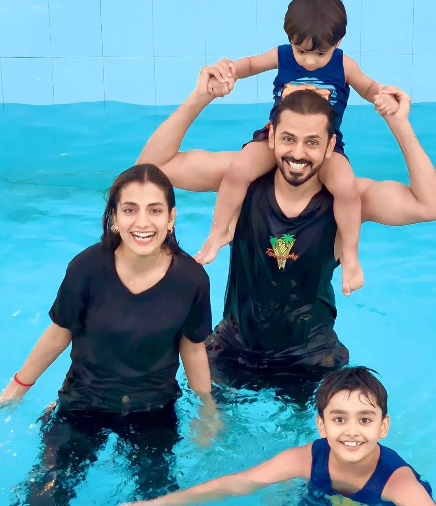 Uroosa Qureshi Shares Beautiful Family Pictures