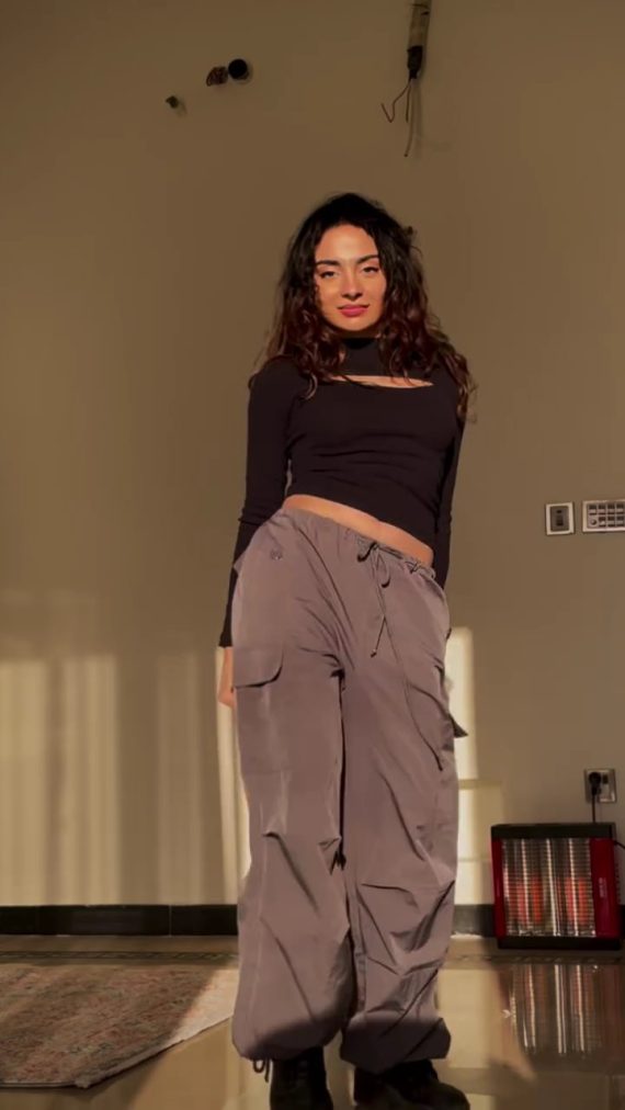 Mehar Bano sets internet on fire with new dance video