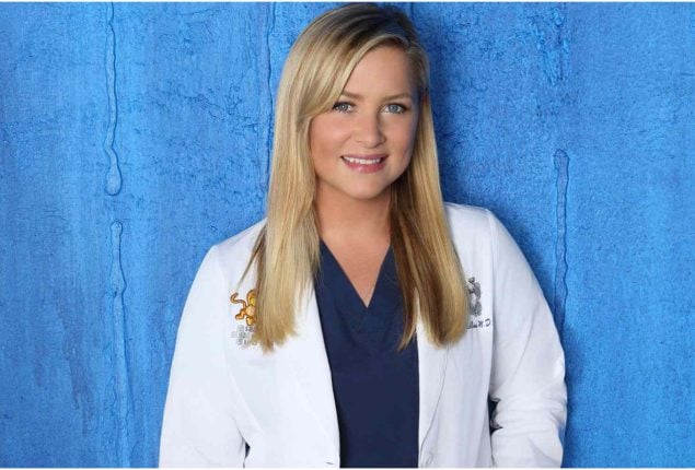 Actress Jessica Capshaw - BOL News